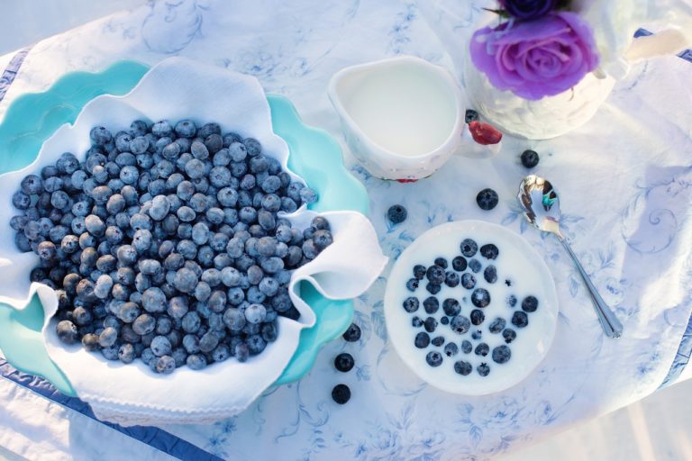'Super Fruit' Blueberry: 20 Science-Backed Health Benefits Of ...