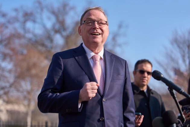 White House Advisor Kevin Hassett Demands "Discipline" for Fed ...