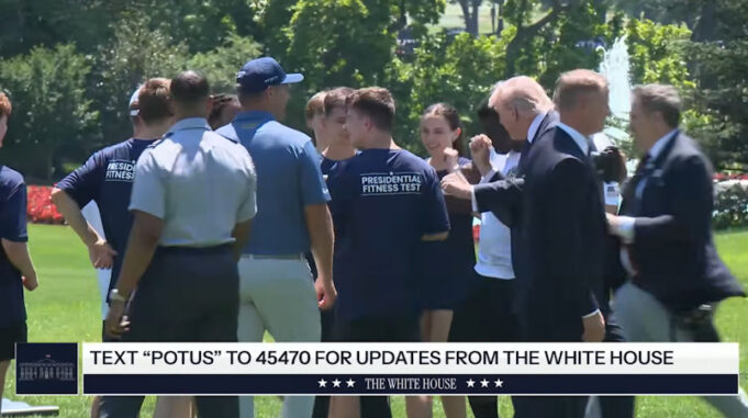 President Trump Gives Kids A "Dance" Lesson (Video) - South Florida ...
